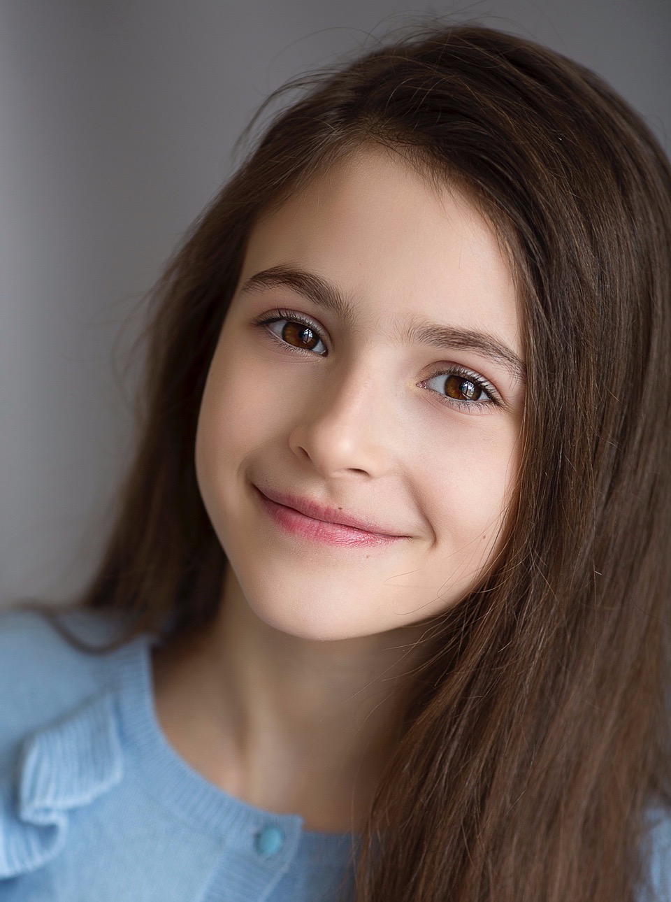 Discover Danas unique portfolio on MMG Talent!