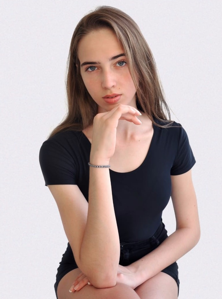 Luba from Dubai | Portfolio & Profile - Model | MMG Talent