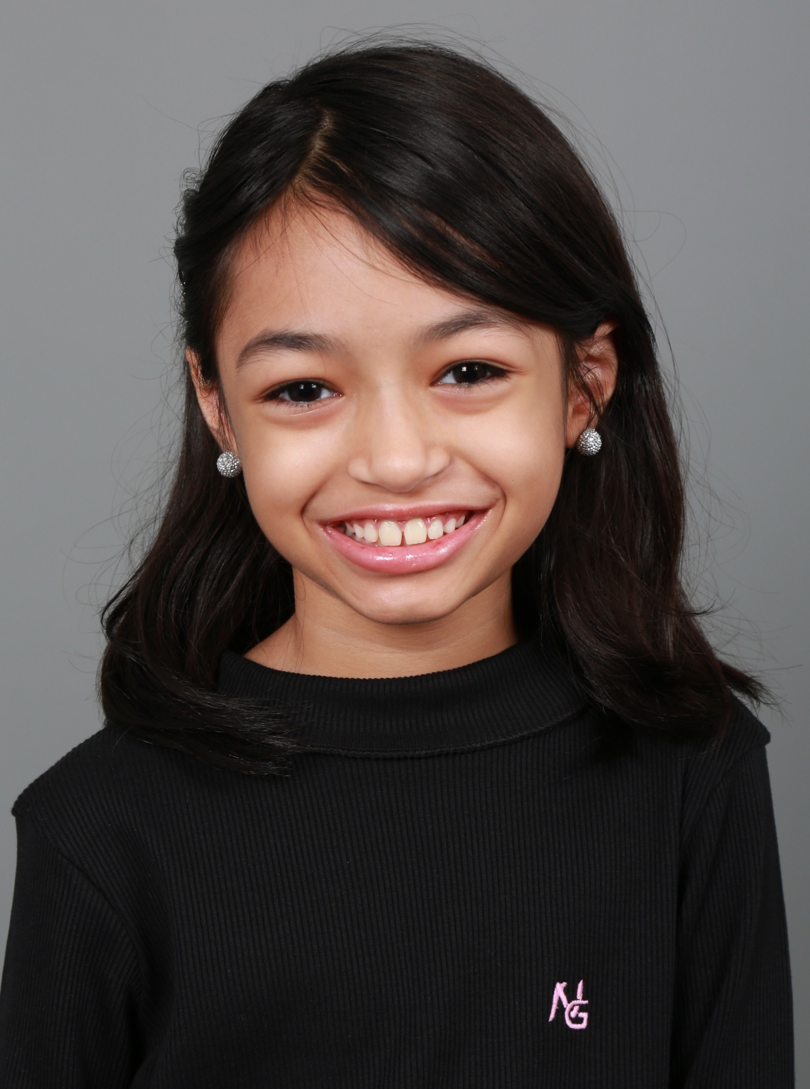 Discover Jenelias unique portfolio on MMG Talent!