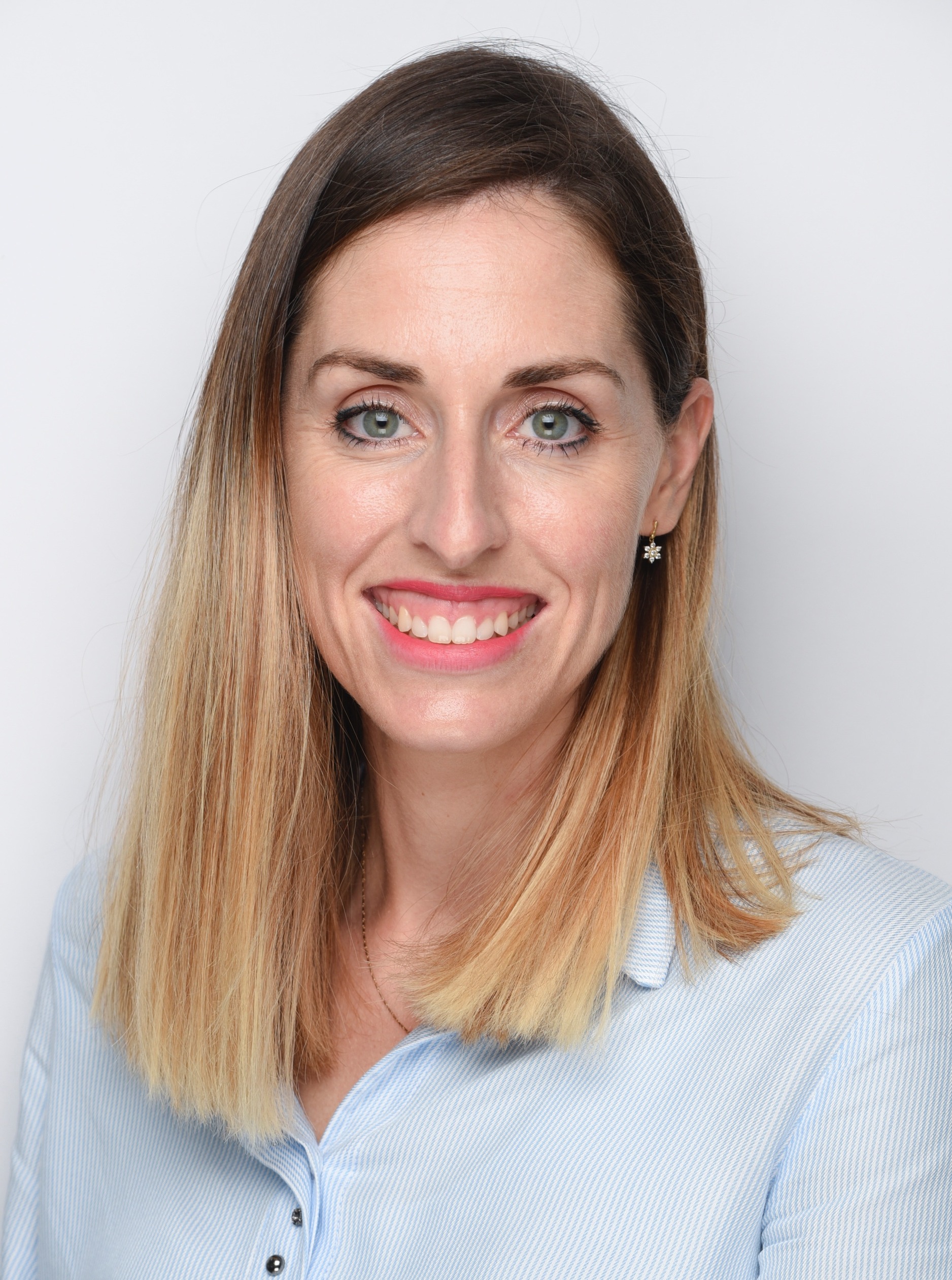 Discover Sandys unique portfolio on MMG Talent!