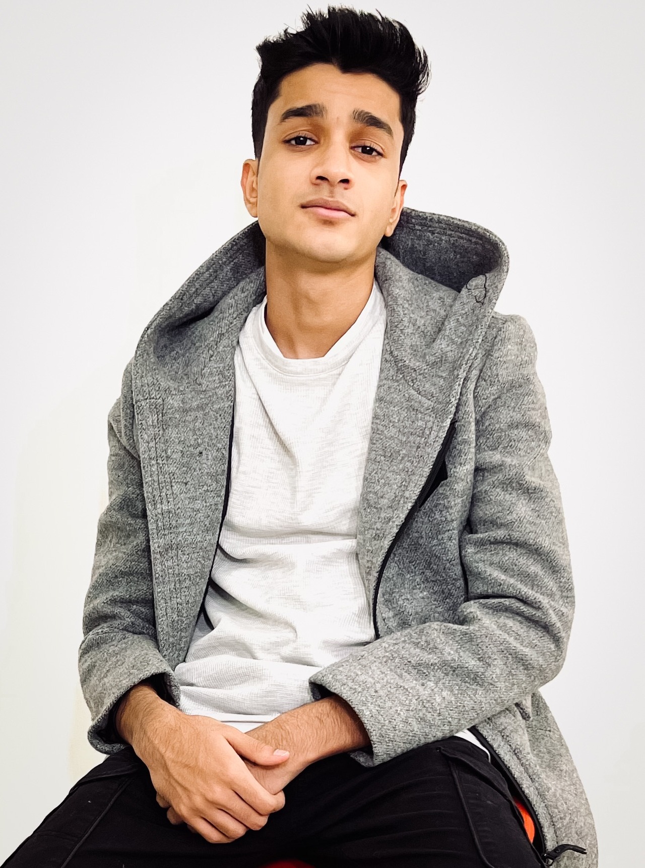 Ibrahim from Dubai | Portfolio & Profile - Model, Hostess | MMG Talent