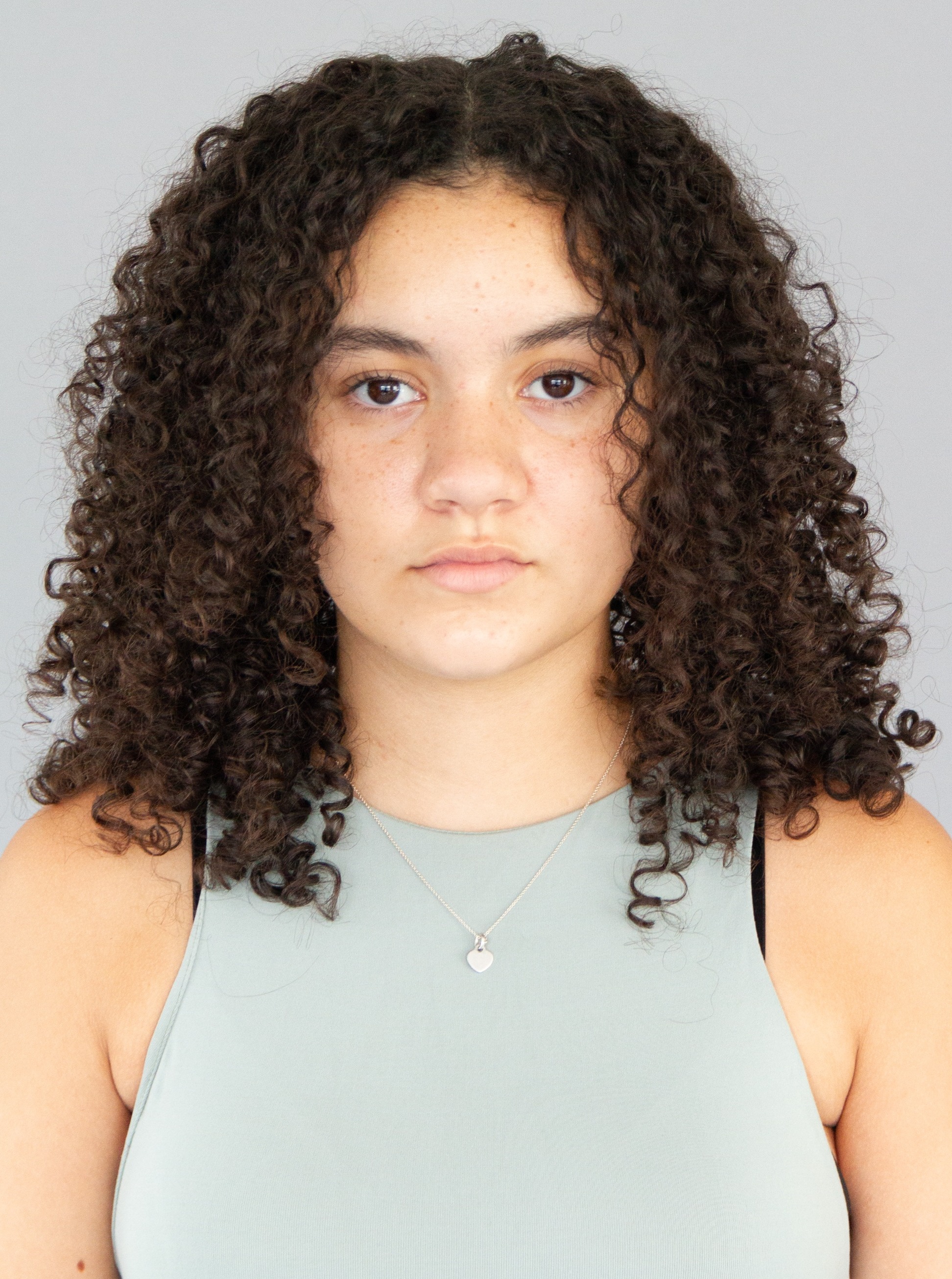 Ella from Dubai | Portfolio & Profile - Model, Actor | MMG Talent