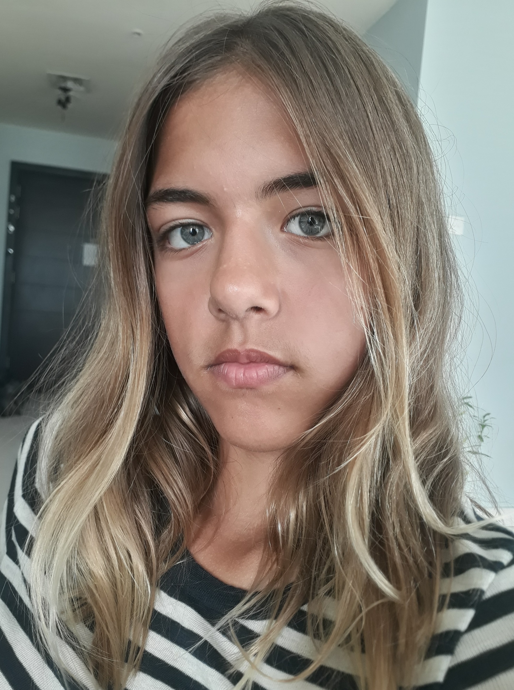 Tara from Dubai | Portfolio & Profile - Model | MMG Talent