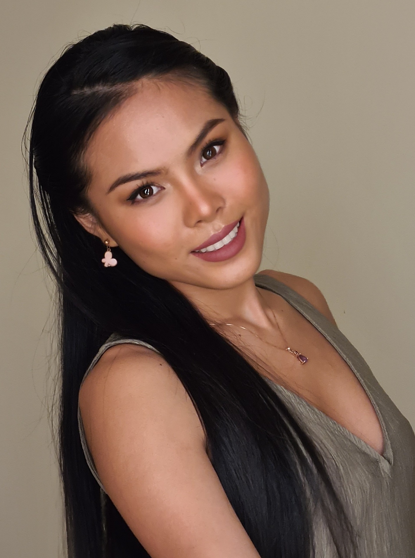 Discover Janes unique portfolio on MMG Talent!