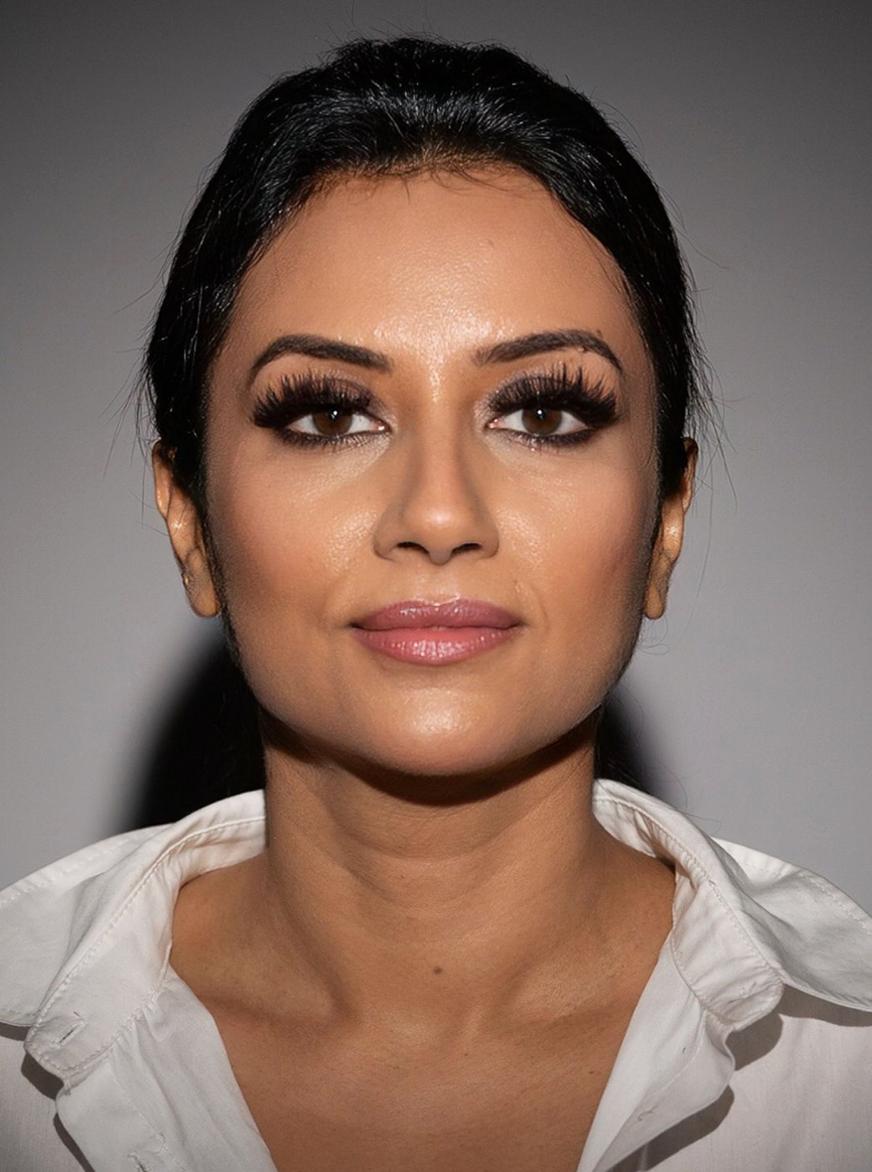 Puja from Dubai | Portfolio & Profile - Model, Actor | MMG Talent