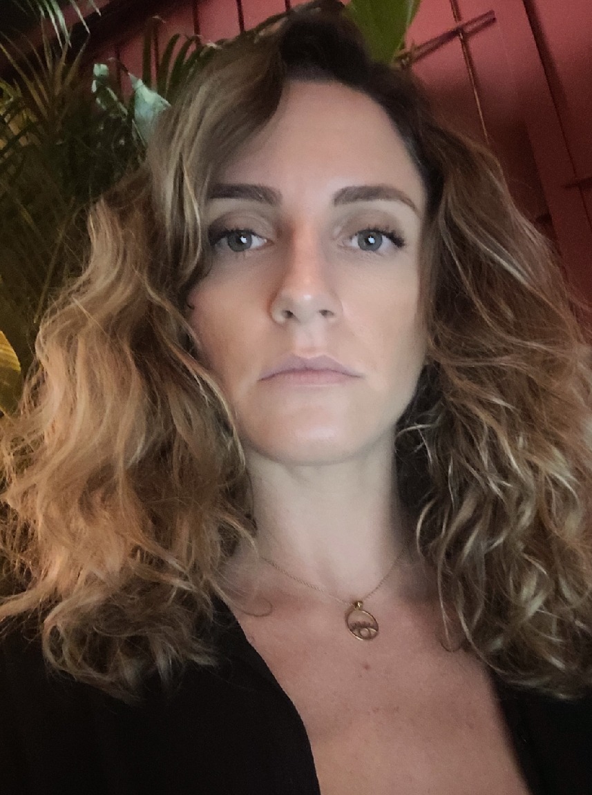 Discover Genevieves unique portfolio on MMG Talent!