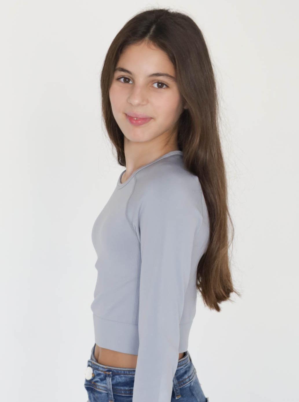 Discover Leah Sophies unique portfolio on MMG Talent!