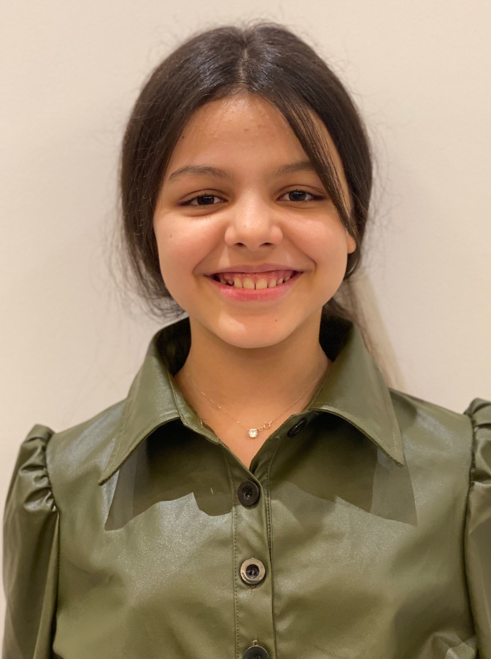 Noof from Dubai | Portfolio & Profile - Model, Hostess, Performer | MMG ...