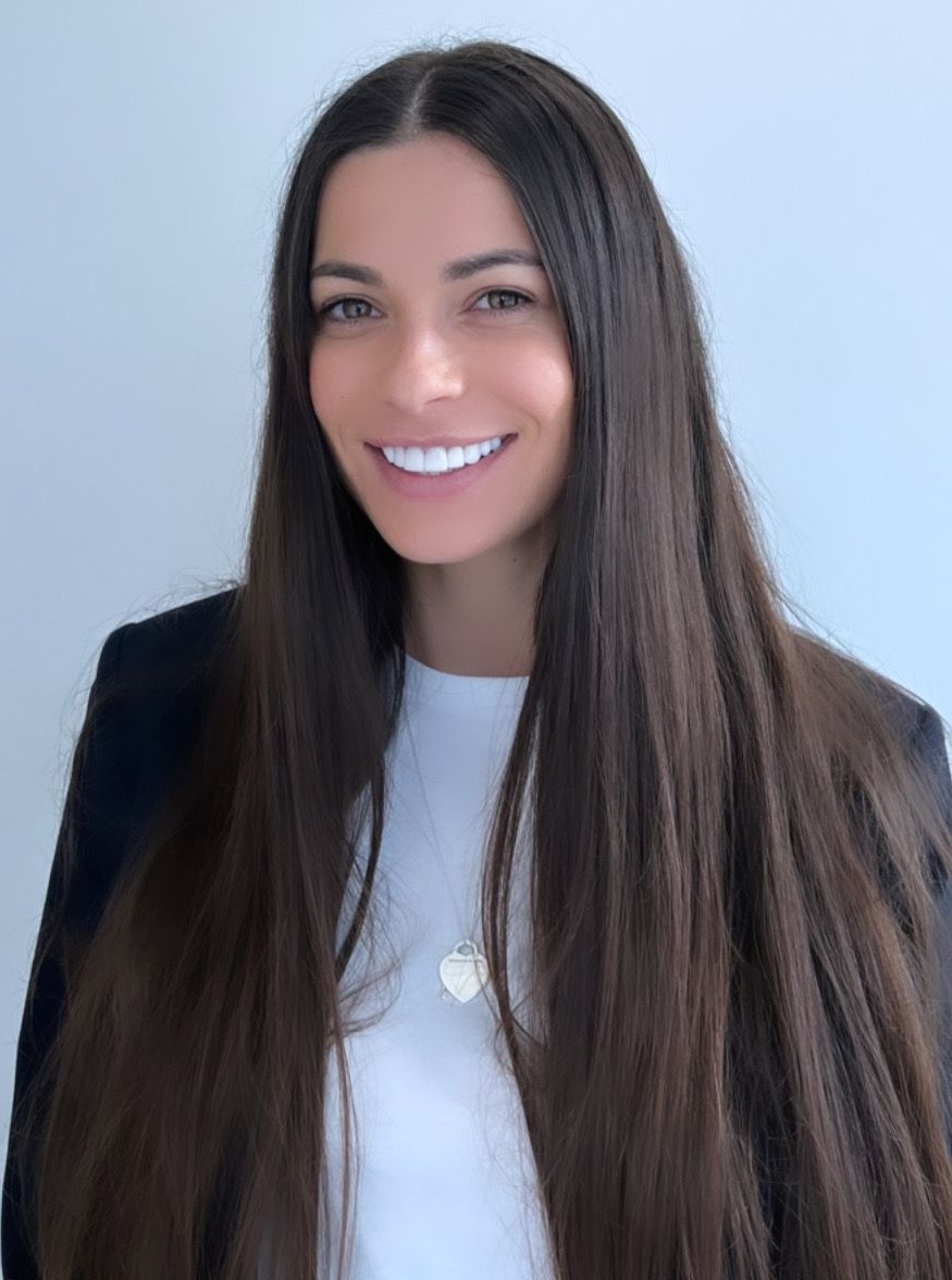 Discover Larisas unique portfolio on MMG Talent!