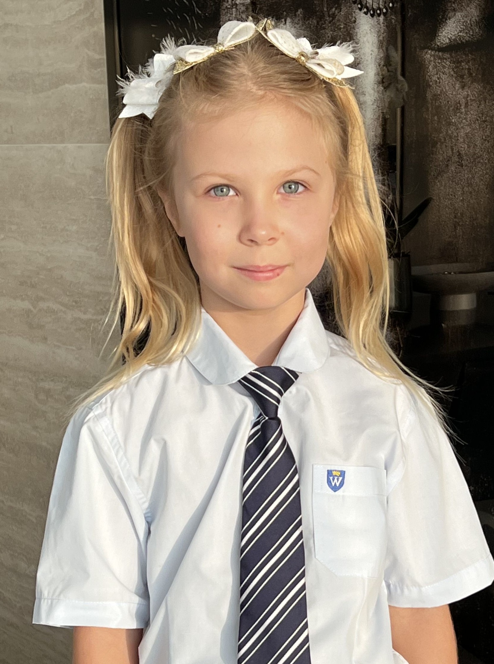 Discover Alisas unique portfolio on MMG Talent!