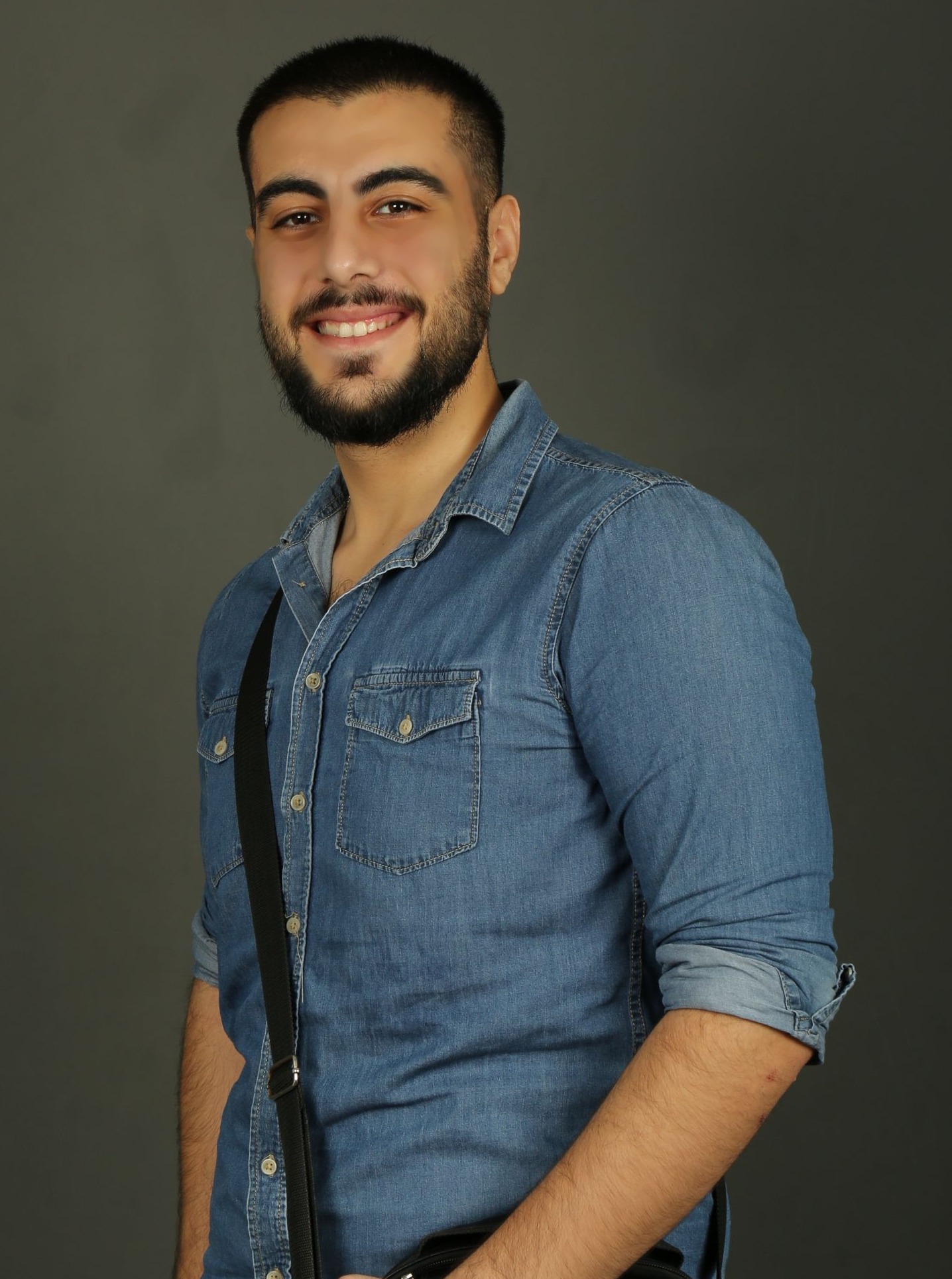 Morhaf from Dubai | Portfolio & Profile - Model, Hostess, Actor | MMG ...