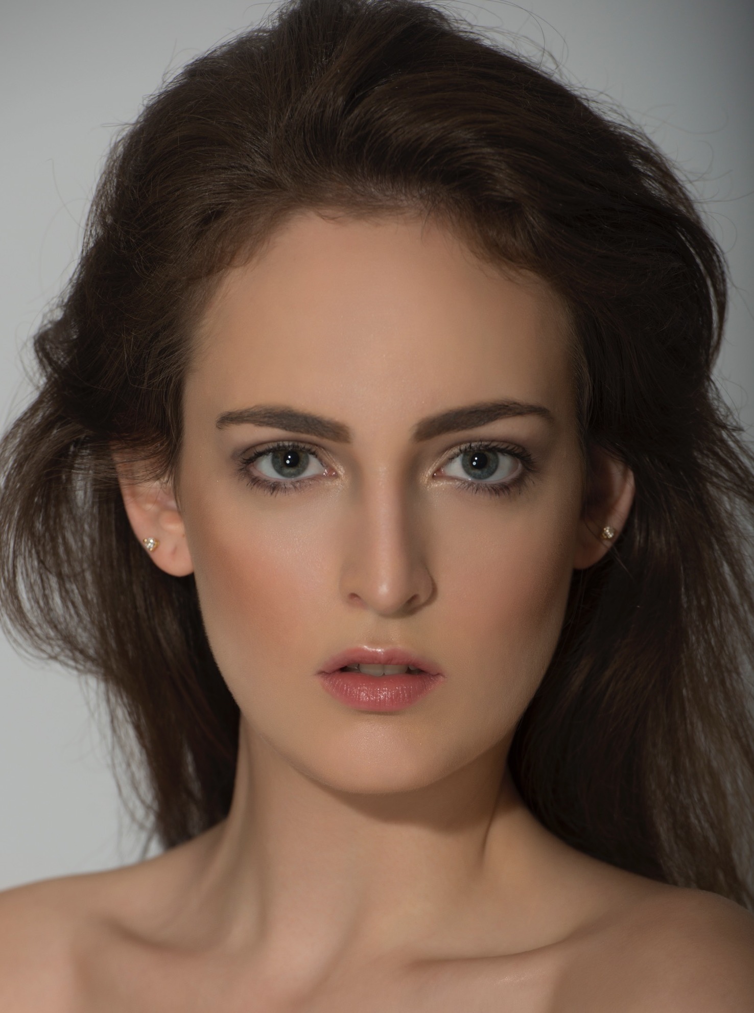 Discover Joys unique portfolio on MMG Talent!