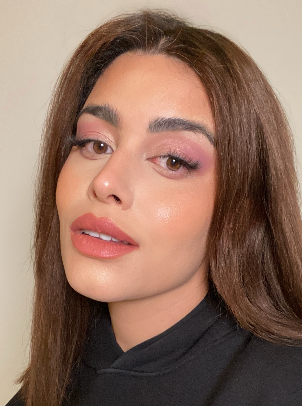 Discover Reems unique portfolio on MMG Talent!