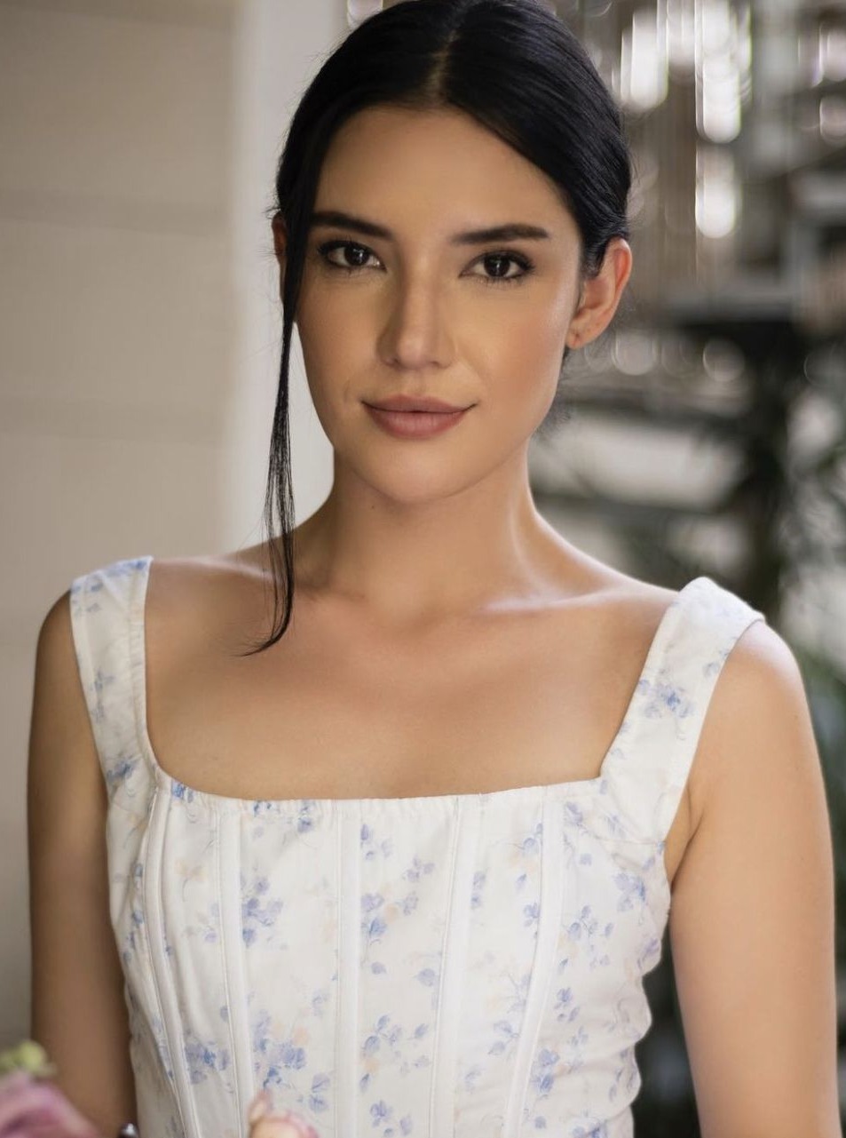 Discover Ahnas unique portfolio on MMG Talent!