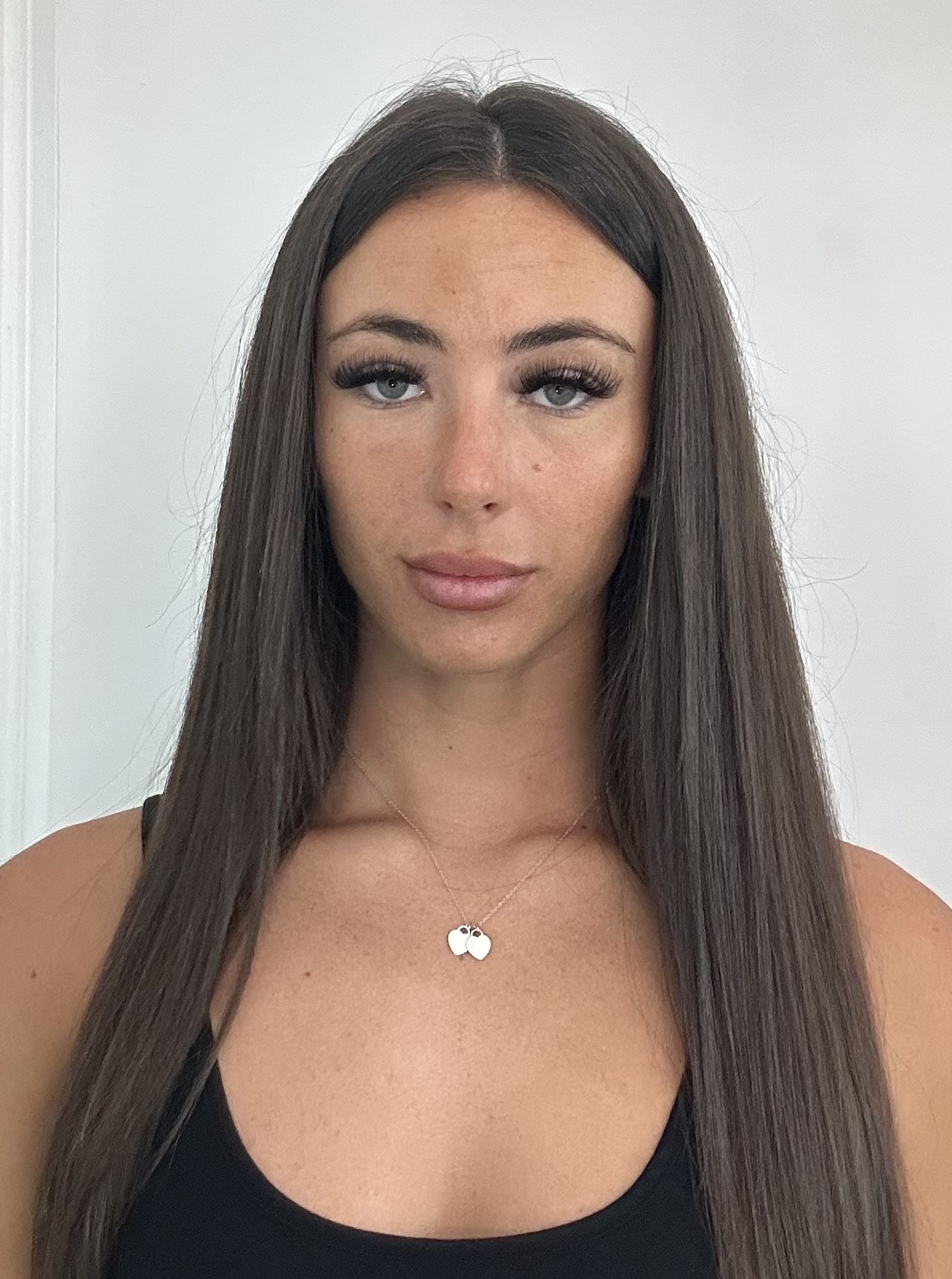 Discover Caras unique portfolio on MMG Talent!