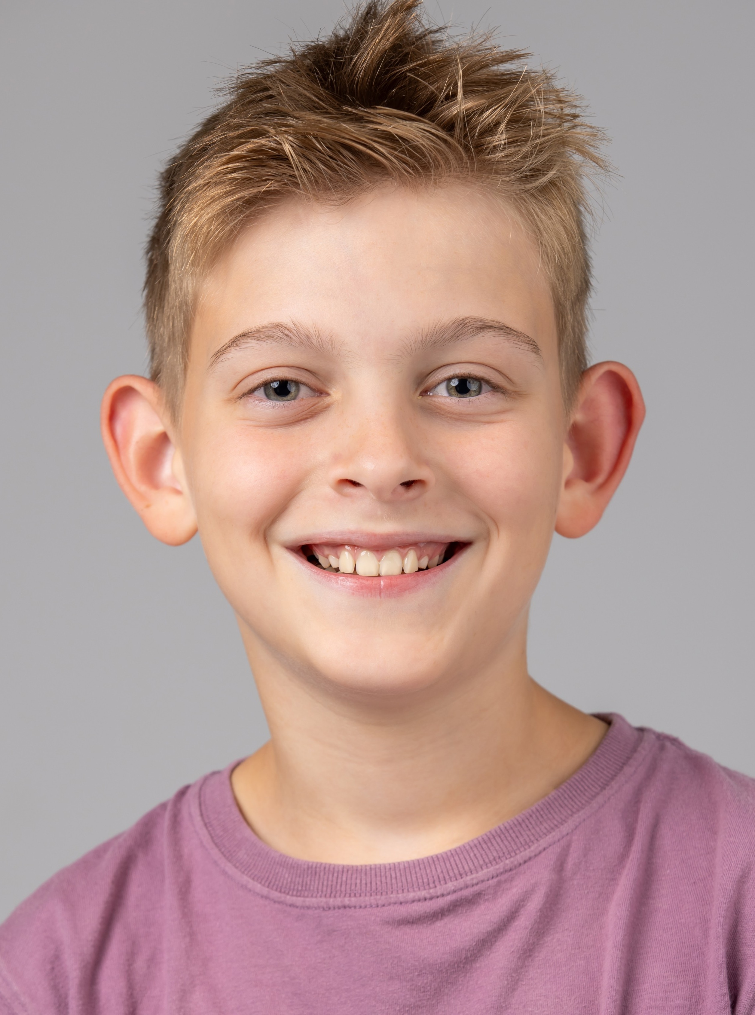 Discover Isaacs unique portfolio on MMG Talent!