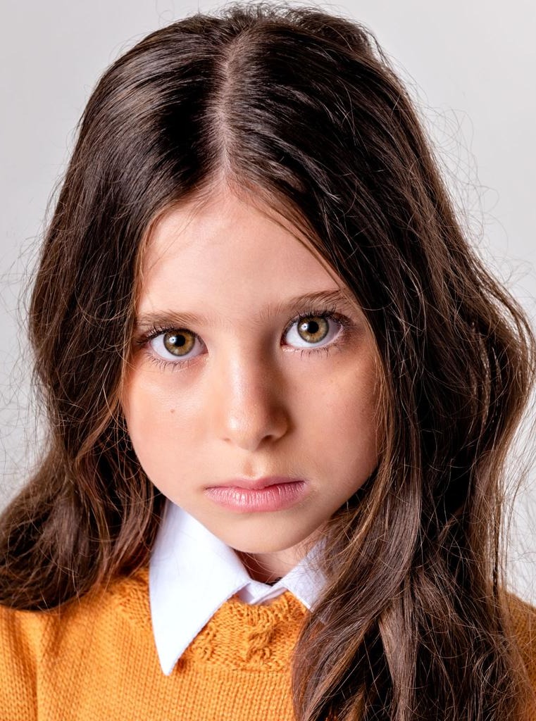 Ebtissam from Beirut | Portfolio & Profile - Model, Presenters & MCs, Actor | MMG Talent