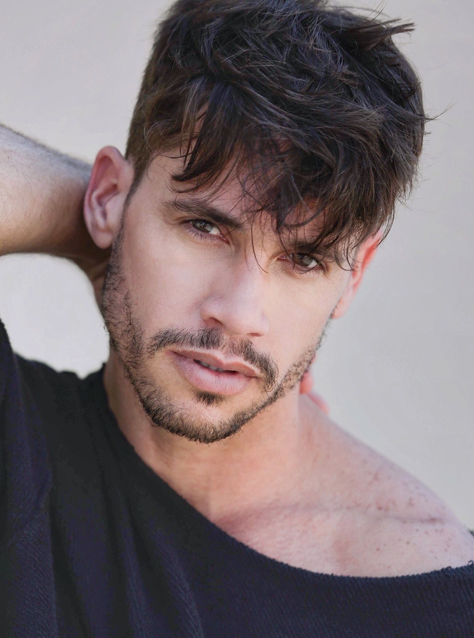 Bruno from Dubai | Portfolio & Profile - Model, Actor, Influencer | MMG ...
