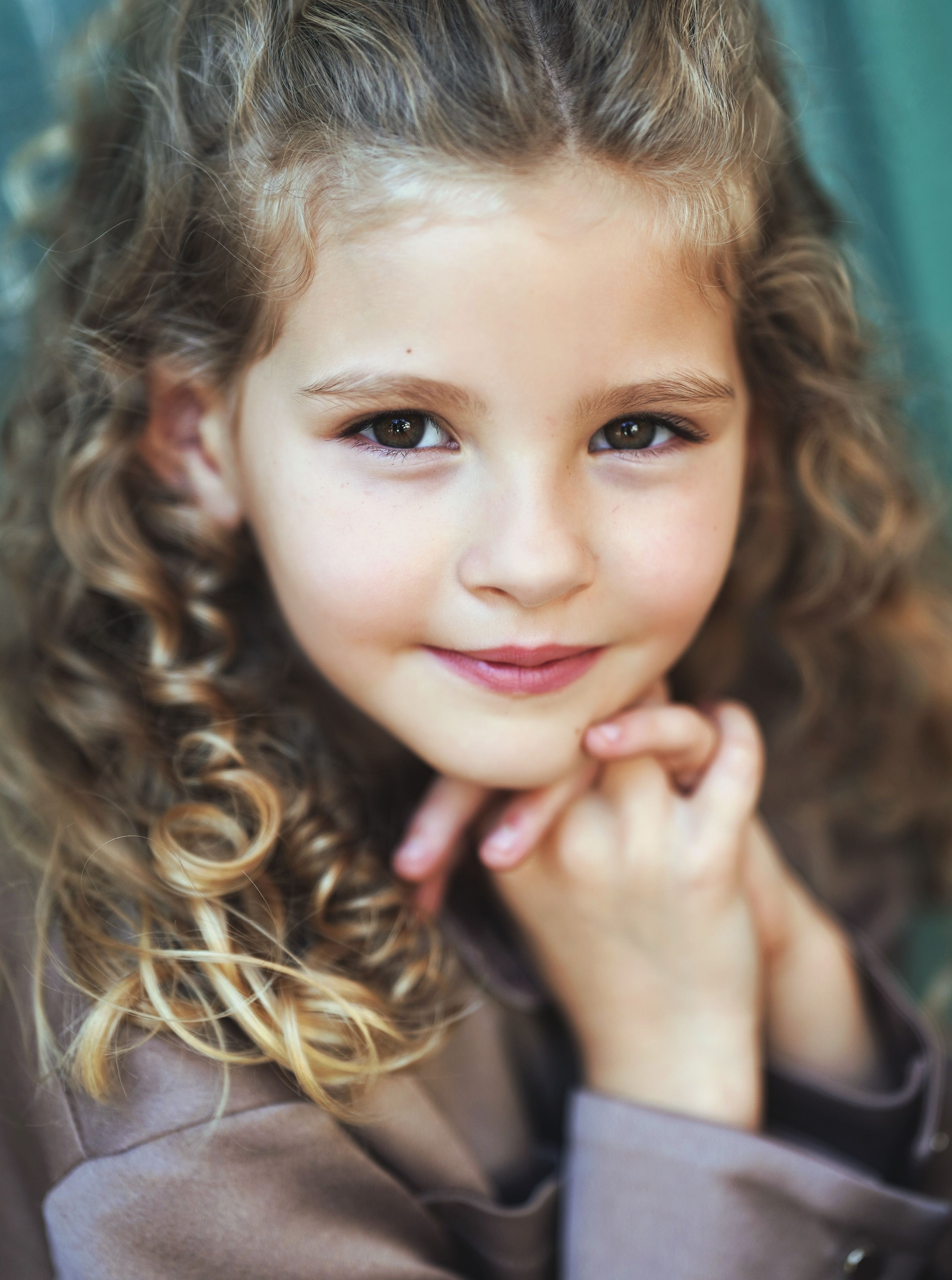 Discover Charlottes unique portfolio on MMG Talent!