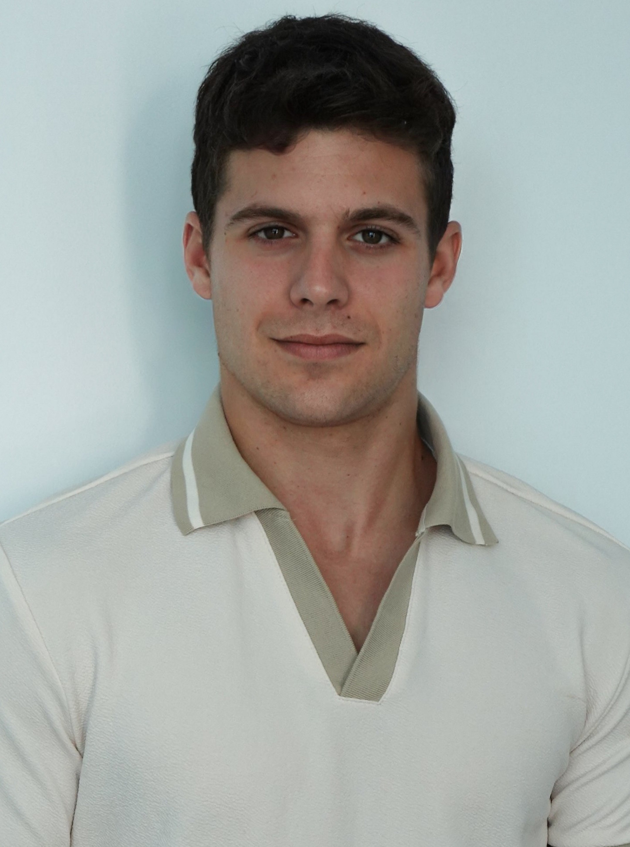 Discover Alejandros unique portfolio on MMG Talent!