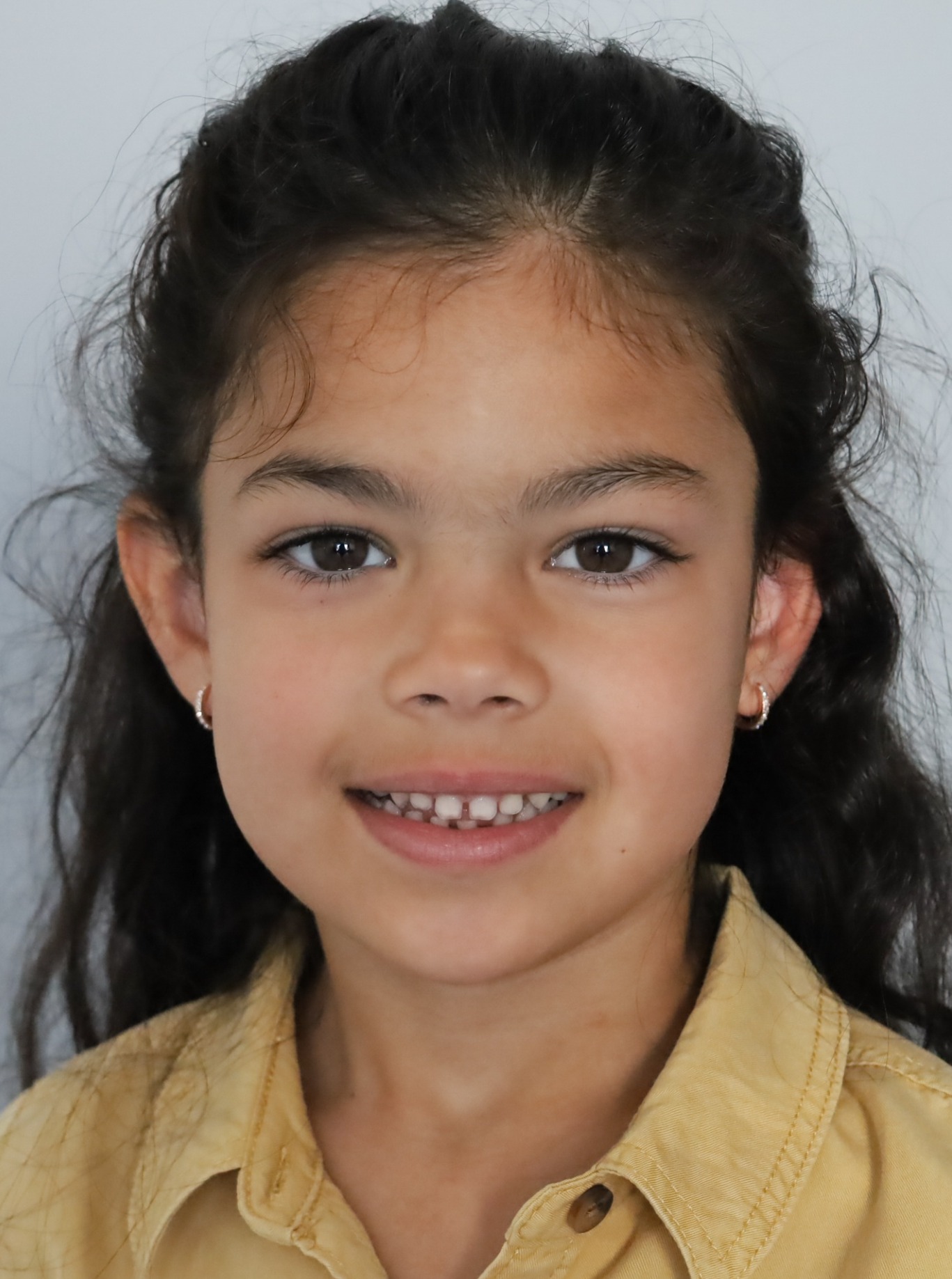 Discover Harper Nicoles unique portfolio on MMG Talent!