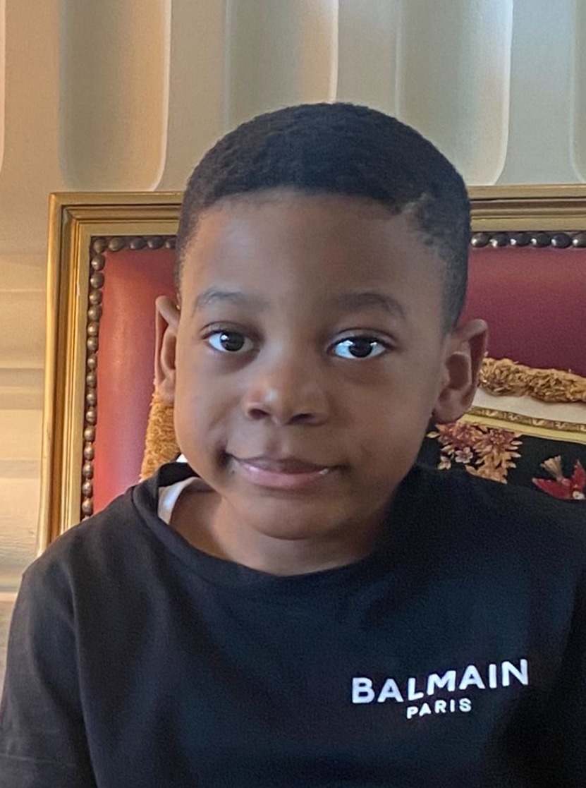 Discover Elijahs unique portfolio on MMG Talent!