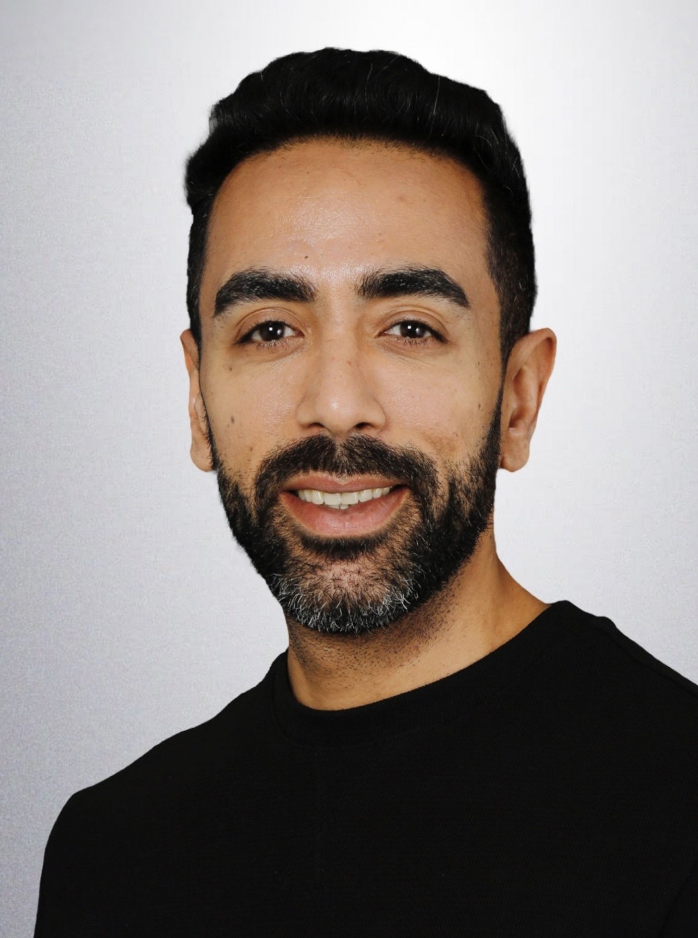 Discover Mahmouds unique portfolio on MMG Talent!