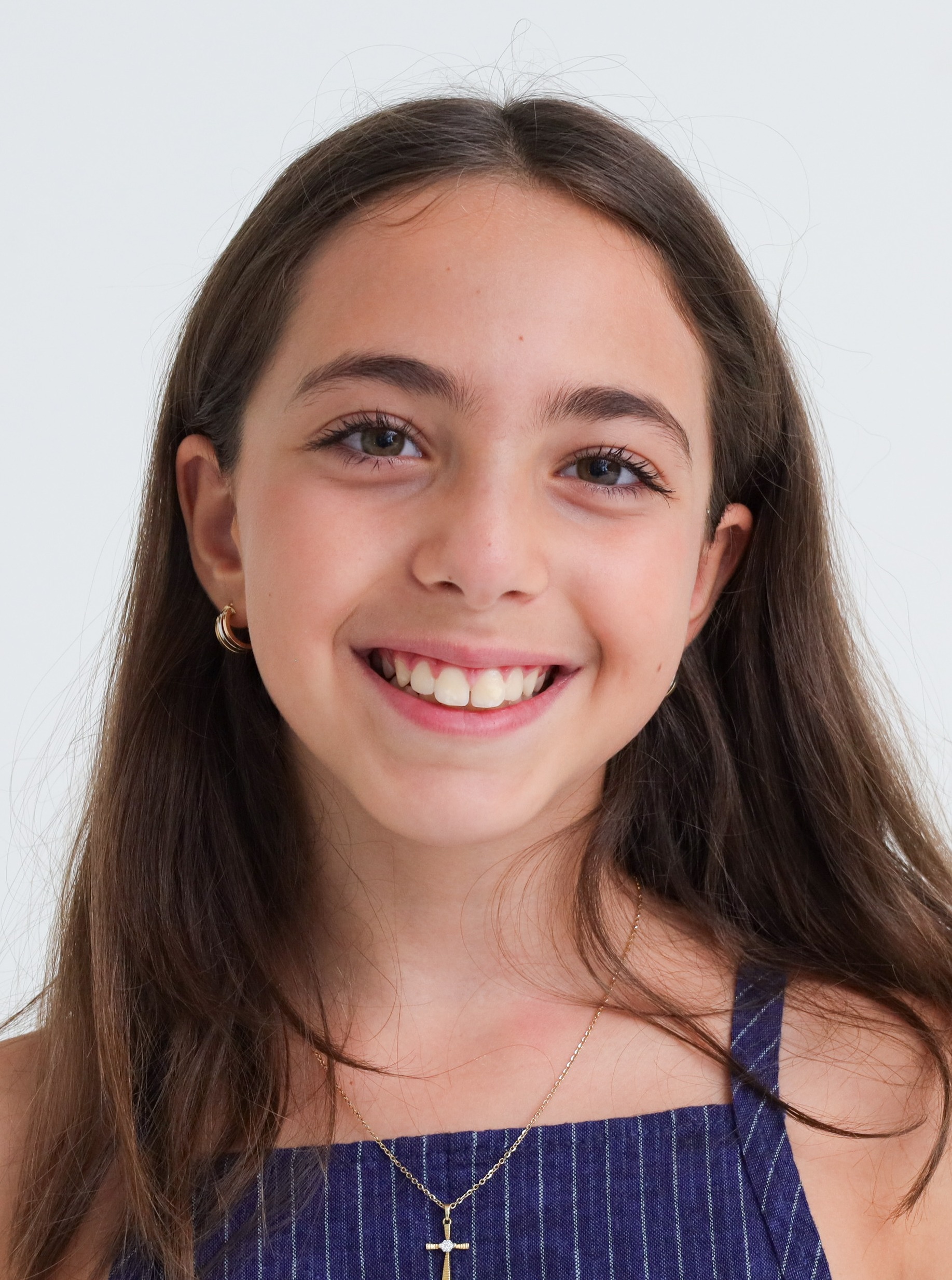 Discover Elenas unique portfolio on MMG Talent!