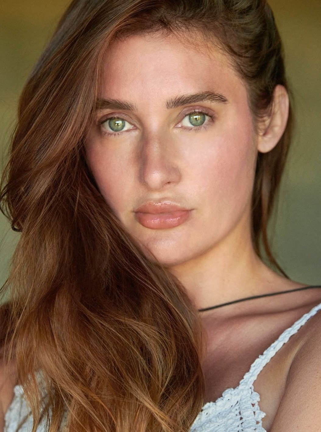 Discover Vanessas unique portfolio on MMG Talent!