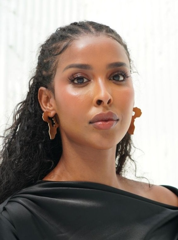 Discover Nass unique portfolio on MMG Talent!