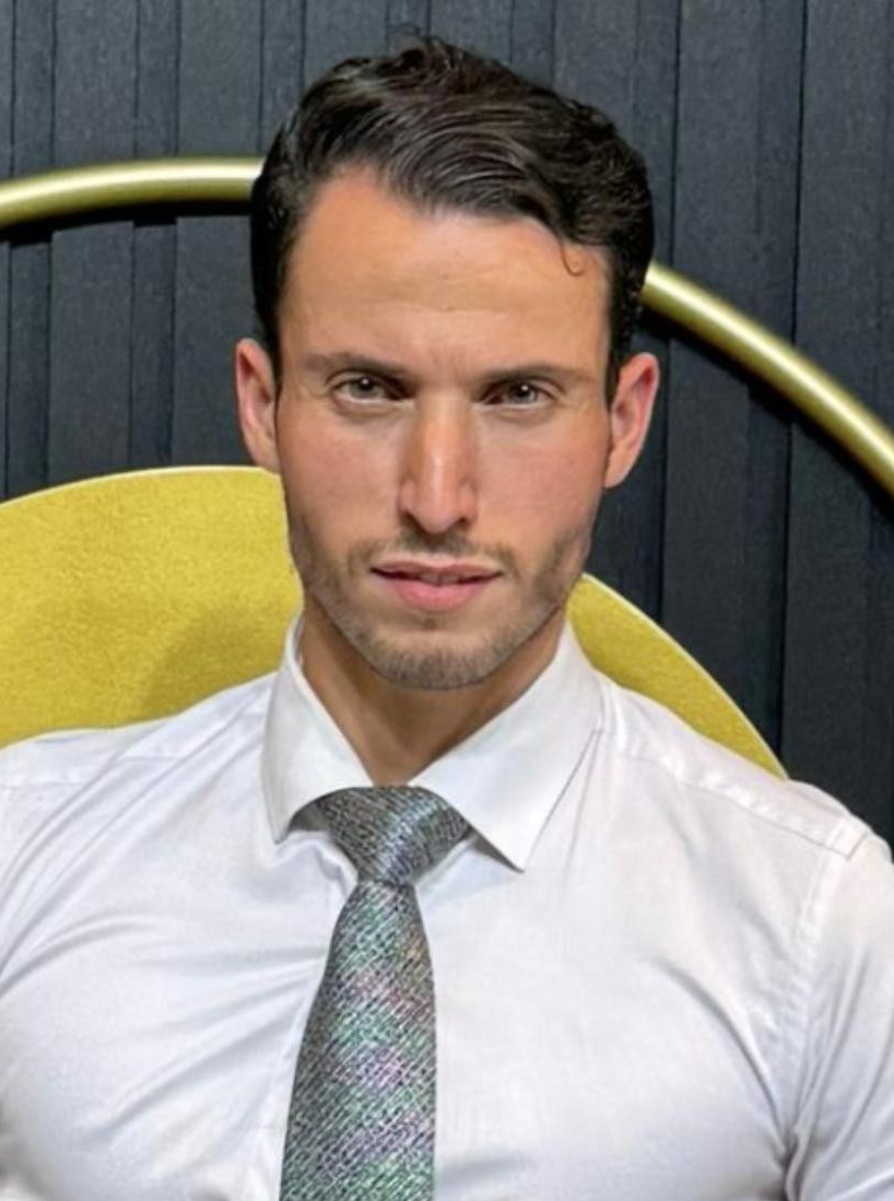 Discover Guendezs unique portfolio on MMG Talent!