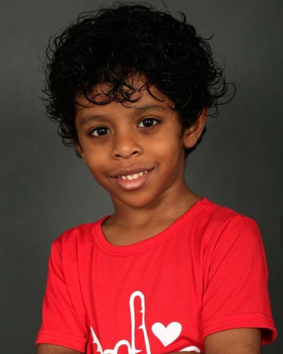 Discover Anass unique portfolio on MMG Talent!