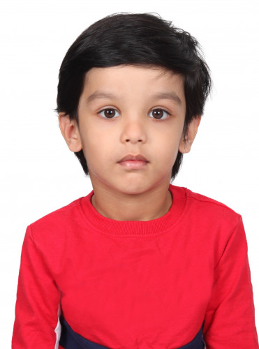 Discover Daiviks unique portfolio on MMG Talent!