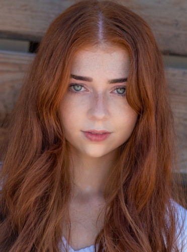 Discover Ornas unique portfolio on MMG Talent!