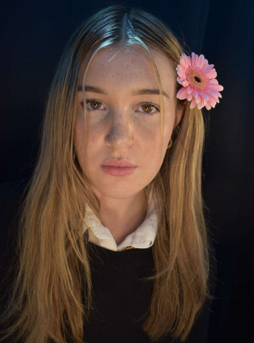 Discover Maisys unique portfolio on MMG Talent!