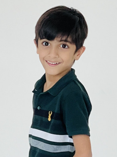 Discover Tahas unique portfolio on MMG Talent!