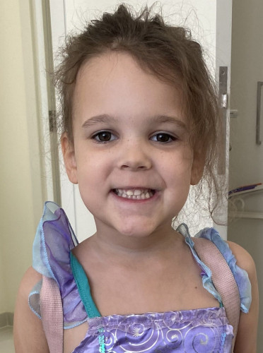 Addison from Dubai | Portfolio & Profile - Model | MMG Talent