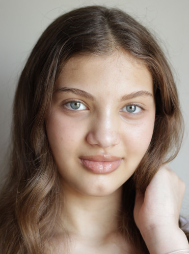 Discover Maryams unique portfolio on MMG Talent!