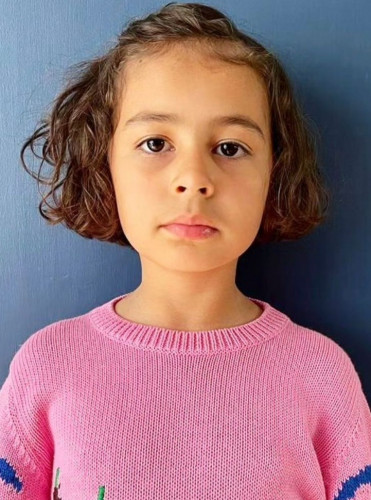 Discover Bianca-Mays unique portfolio on MMG Talent!