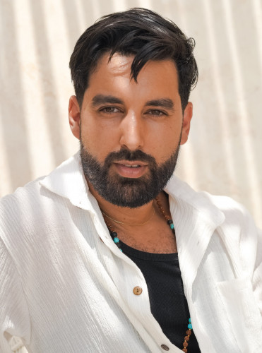 Discover Tahers unique portfolio on MMG Talent!