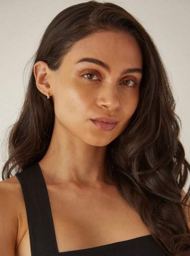 Discover PAULAs unique portfolio on MMG Talent!