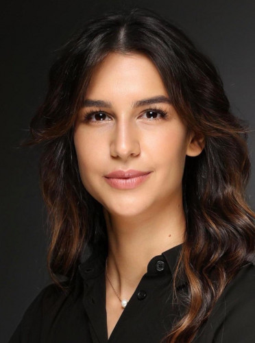 Discover Ranias unique portfolio on MMG Talent!