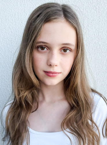 Discover Alexas unique portfolio on MMG Talent!