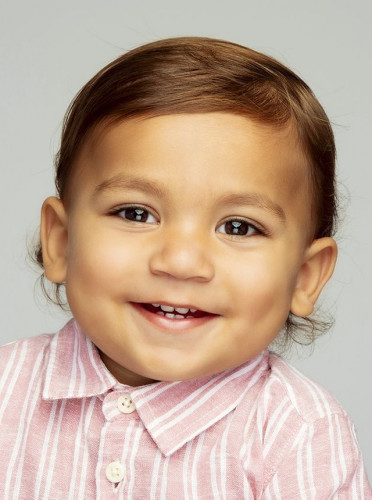 Discover Axels unique portfolio on MMG Talent!