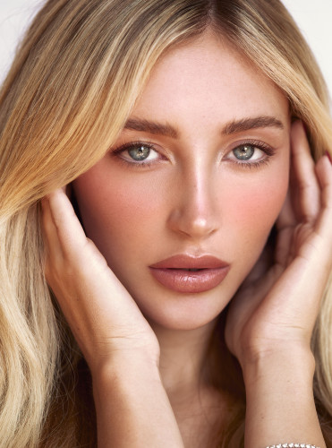 Discover Madisons unique portfolio on MMG Talent!