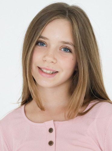 Discover Martas unique portfolio on MMG Talent!