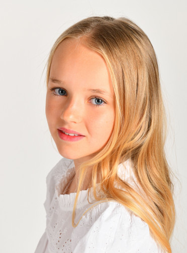 Discover Honeys unique portfolio on MMG Talent!