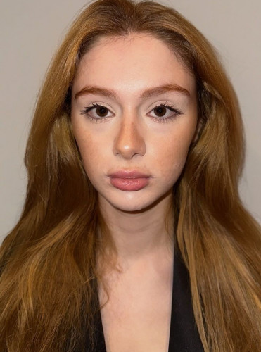 Discover Francescas unique portfolio on MMG Talent!