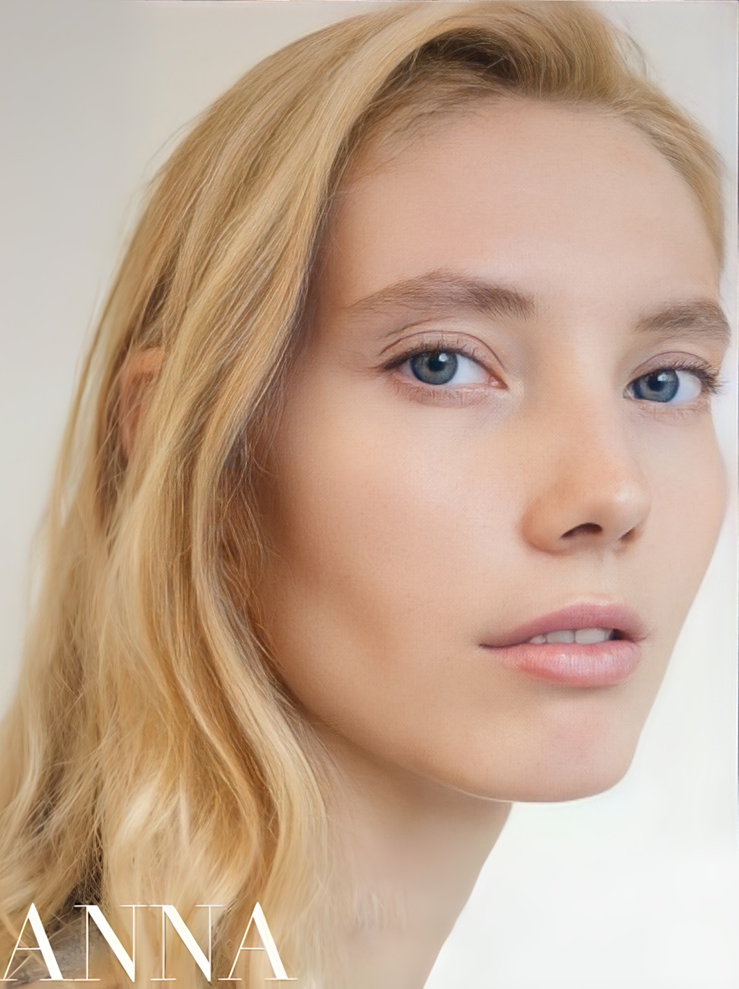 Anna from Dubai | Portfolio & Profile - Model | MMG Talent