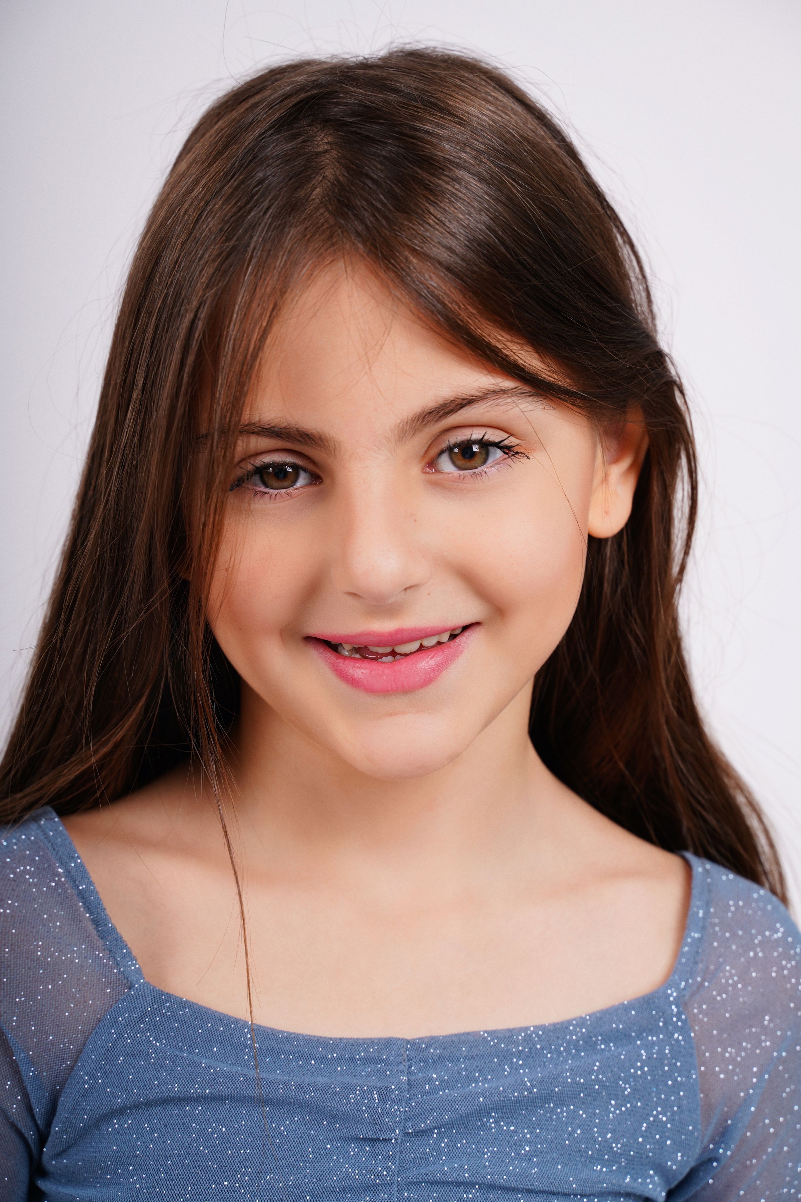 Discover Miras unique portfolio on MMG Talent!